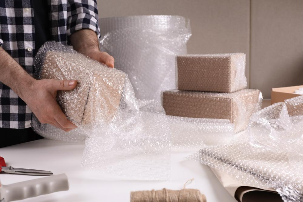 Bubble Wrap: Pengertian, Jenis, dan Penggunaannya - Biteship